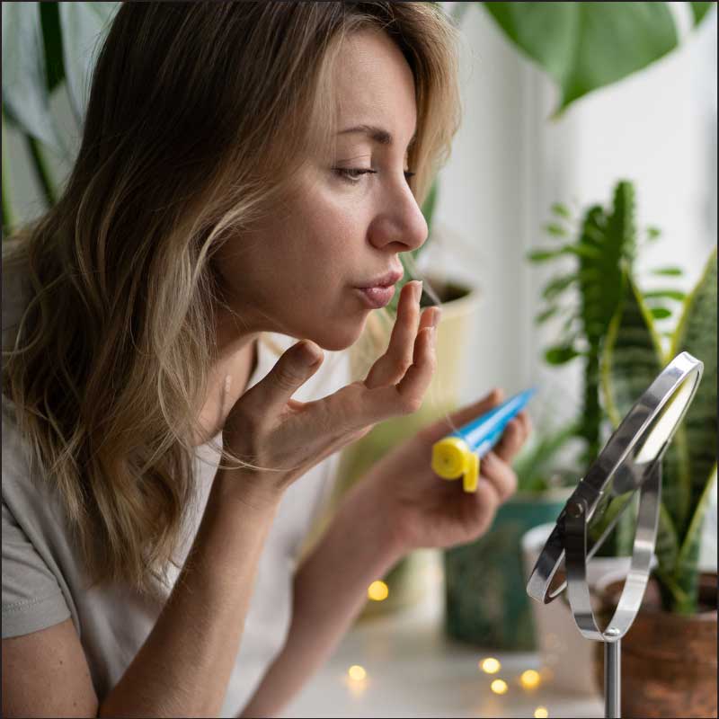 Vazelin za usne – da li je pravo rešenje? - Lipolea